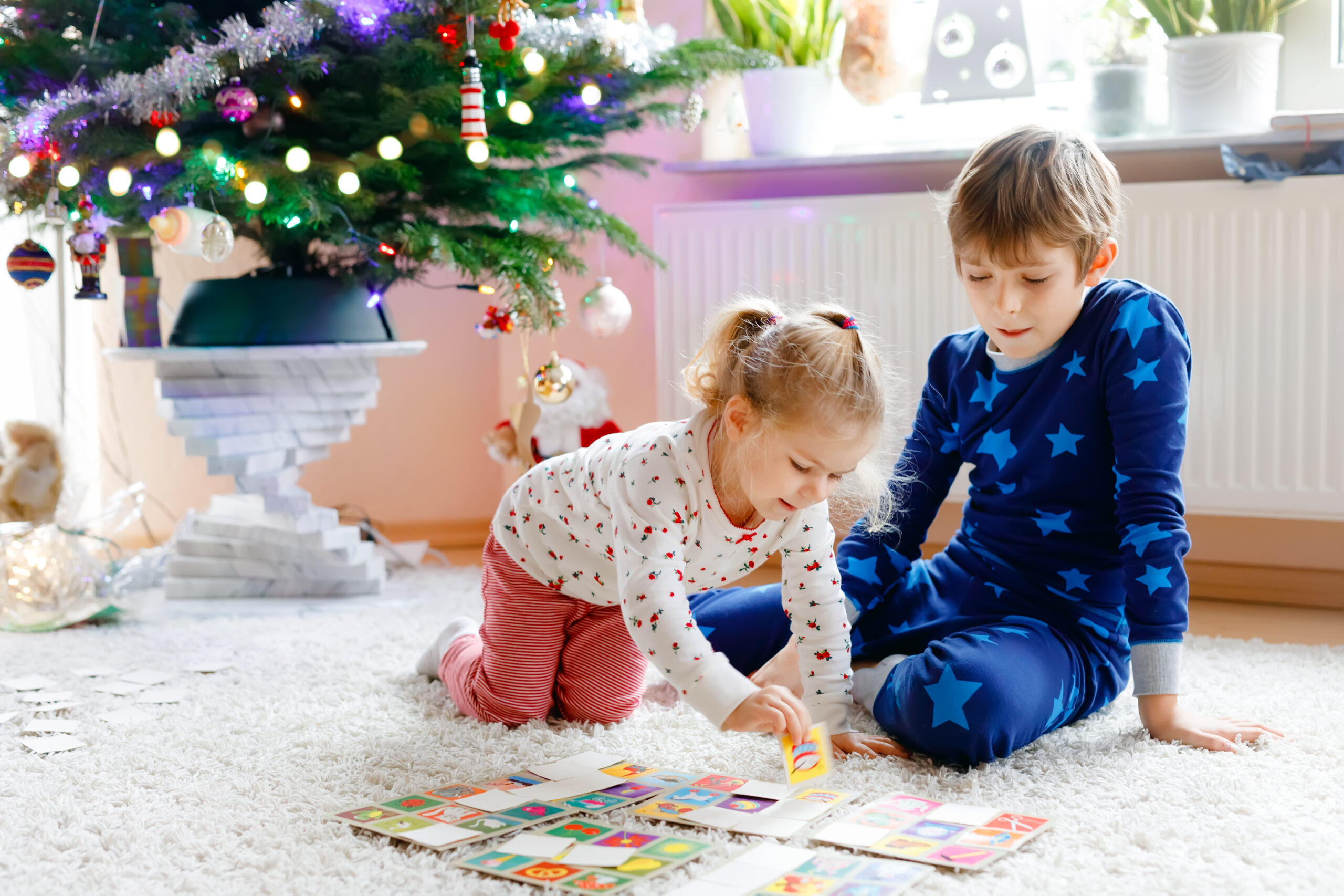 Holiday Games for Busy, Happy Kids - Signing Time